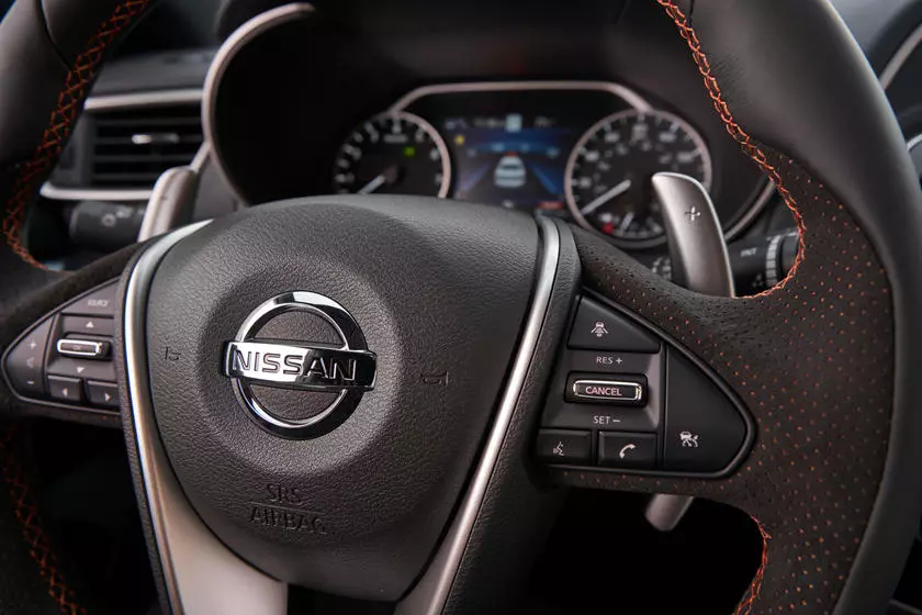 2019 Nissan Maxima ले फेसलिफ्टको साथमा मूल्य वृद्धि प्राप्त गर्यो 7849_10