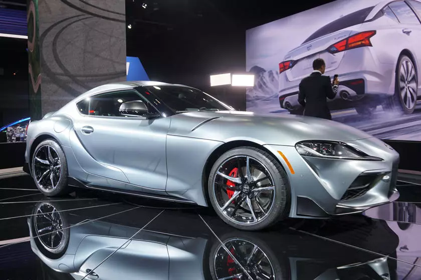 Chagua Toyota Supra Yako ya 2020 Katika Moja Kati Ya Rangi Hizi Nane 78745_1