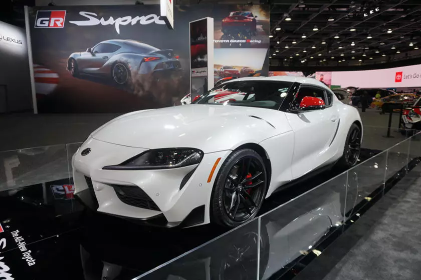 Välj din Toyota Supra 2020 i en av dessa åtta färger 78745_2