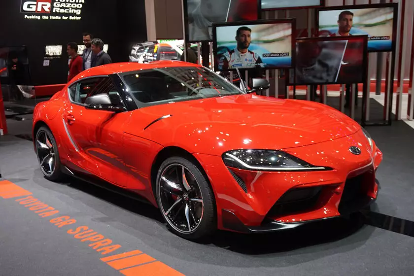 Chagua Toyota Supra Yako ya 2020 Katika Moja Kati Ya Rangi Hizi Nane 78745_3