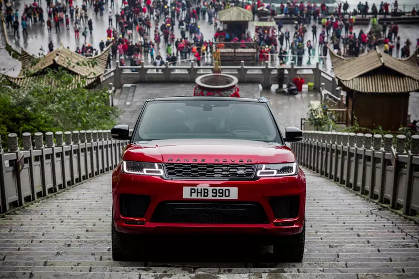 Land Rover Range Rover Sport 2018-2021 Pandangan Sudut Hadapan