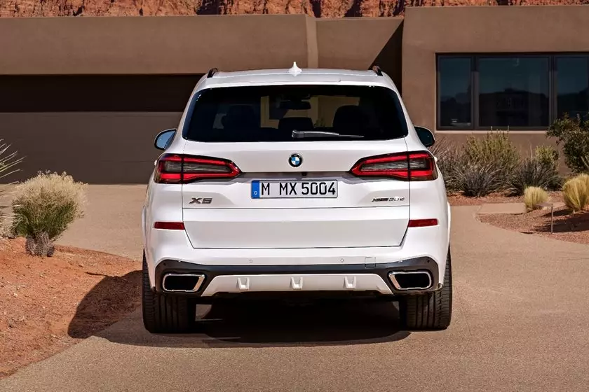 Esitleme täiesti uut 2019. aasta BMW X5 78816_11