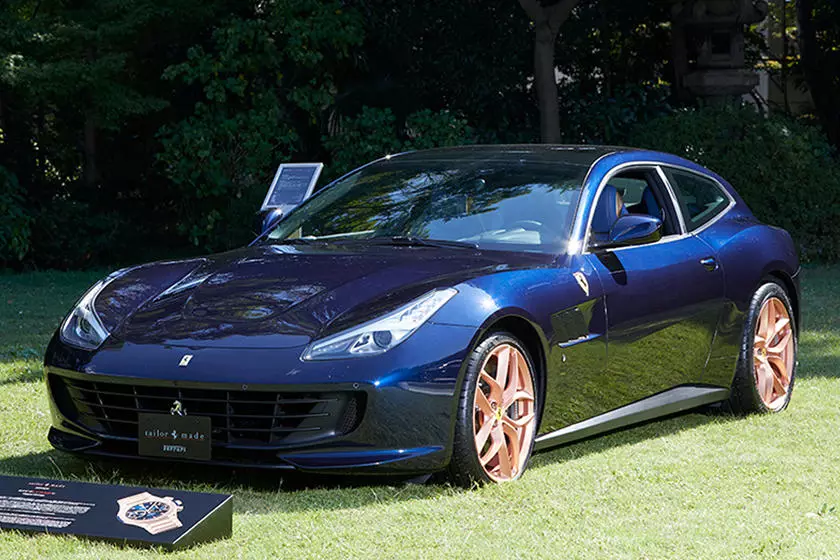 Ferrari GTC4 Lusso T Showcases op maat mooglikheden 78822_5