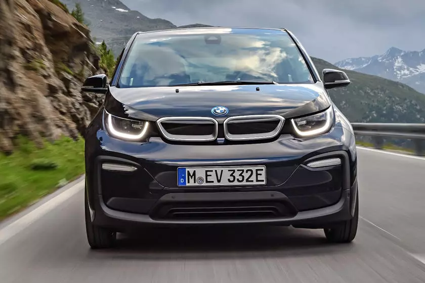 2018-2021 BMW i3 Hatchback Front View Driving