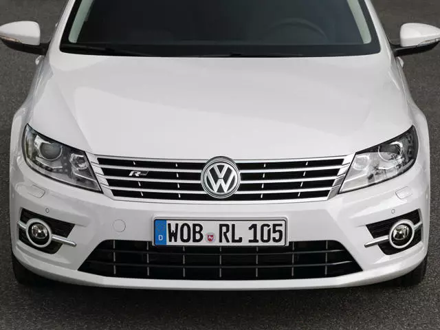 VW अमेरिकेत CC R-लाइन आणते 78896_3