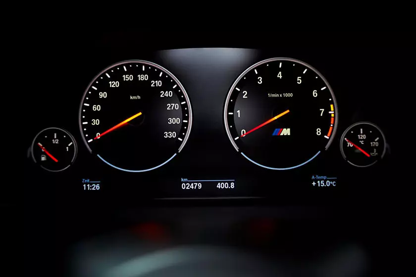A استعمال ٿيل BMW M6 Gran Coupe هڪ نئين 8 سيريز لاءِ بهترين متبادل آهي 7923_11