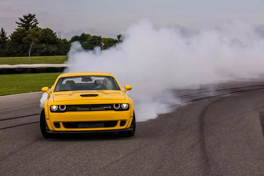 Dodge представит концепт Mystery Charger в эти выходные 79339_11