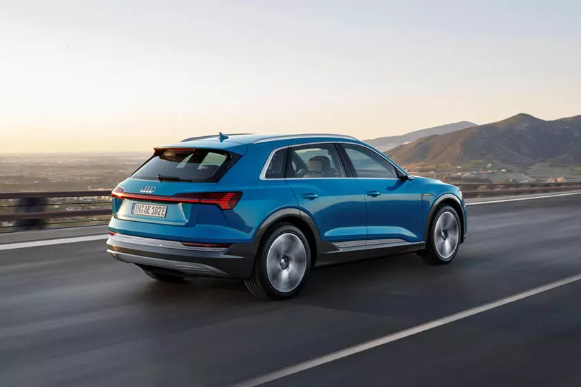 Audi Plots Electric Hatchback Don Yaƙin BMW i3 7945_3