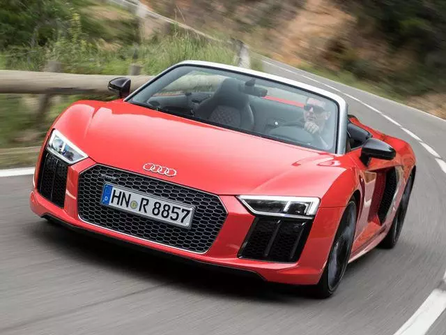 Nantsi isizathu sokuba i-Hardcore Audi R8 ingenzeki 79777_3