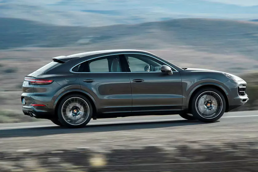 2020 Porsche Cayenne Coupe प्रस्तुत गर्दै 80027_18