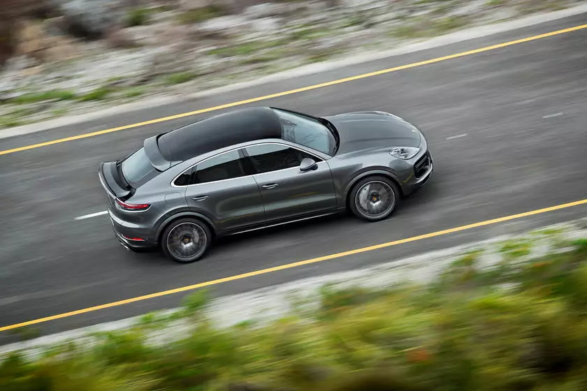 ນຳສະເໜີລົດ Porsche Cayenne Coupe ປີ 2020 80027_19