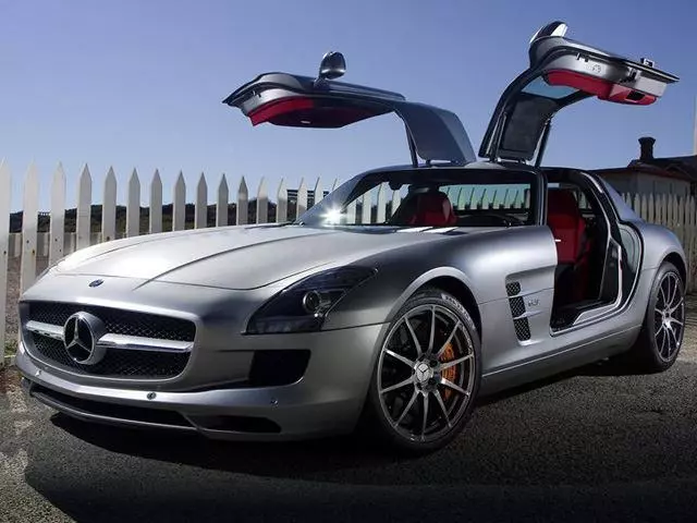 Top 5 Mercedes Supercars 80316_1