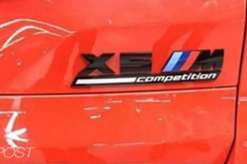 זען די נייַע BMW X5 M אָן קיין אַנויינג קאַמאַפלאַזש 80544_2