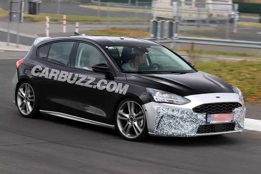 Iată o privire mai bună asupra Ford Focus ST interzis 80721_3