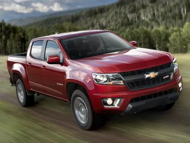 Tai 2015 metų „Chevrolet Colorado“. 81010_1