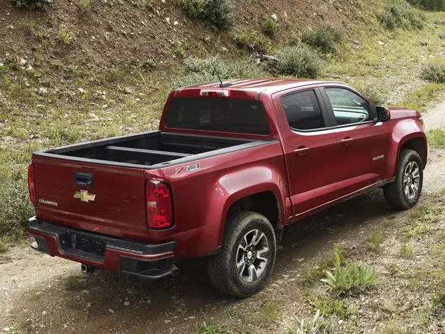 Tai 2015 metų „Chevrolet Colorado“. 81010_2