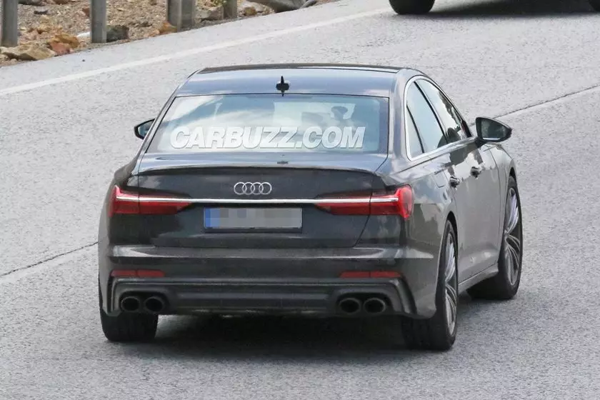 Nakita ng 2019 Audi S6 na Ibinabaluktot ang Mga Muscle Nito Nang Walang Camouflage 81134_9