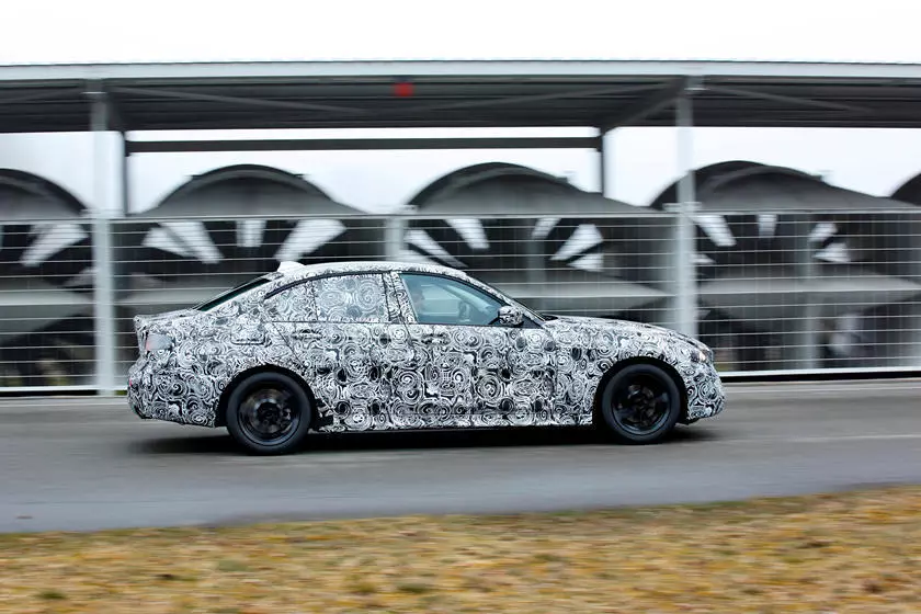 Жаңа буын BMW M3 нұсқаулықты сақтайды 81284_7