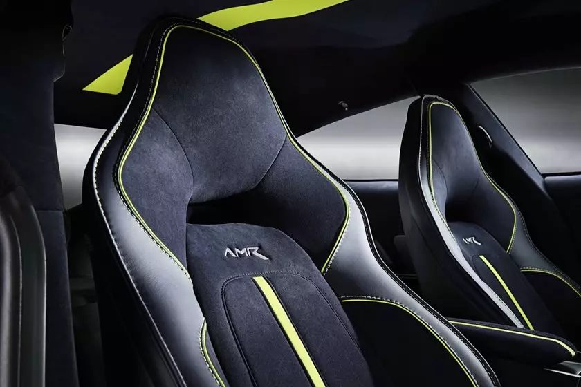 Aston Martin Rapide AMR är en 580-hk högpresterande sedan 81341_8