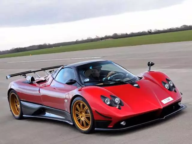 ਇਹ Zonda F ਤੁਹਾਨੂੰ ਇੱਕ ਈਰਗੈਜ਼ਮ ਦੇਵੇਗਾ 81395_1