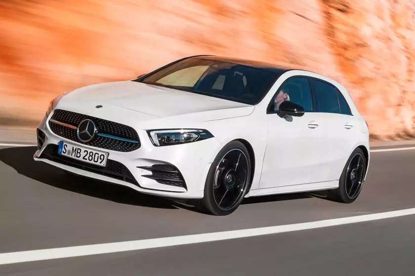 Mercedes planejando novo pequeno hatchback para rival Mini? 8141_1