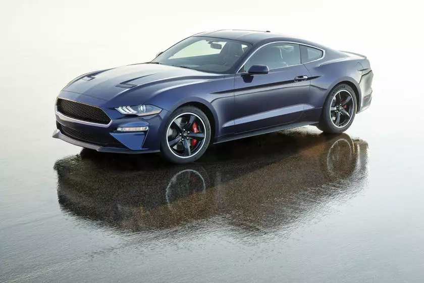 קוק די בלויז Ford Mustang Bullitt אַדישאַן צו זיין פּיינטיד בלוי 81484_3