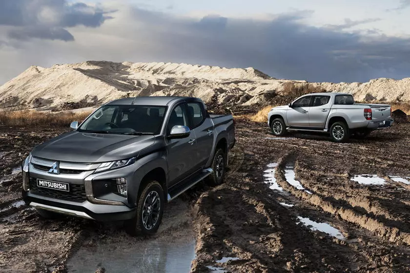 Mitsubishi Ниссандын кезектеги пикап унаасын иштеп чыгууну милдеттендирдиби? 81601_5