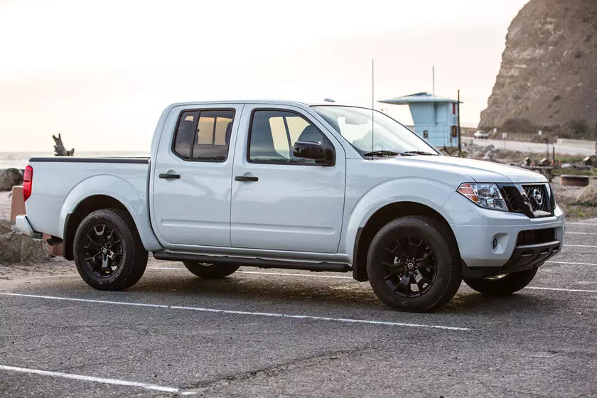 ¿Mitsubishi tiene la tarea de desarrollar la próxima camioneta de Nissan? 81601_7