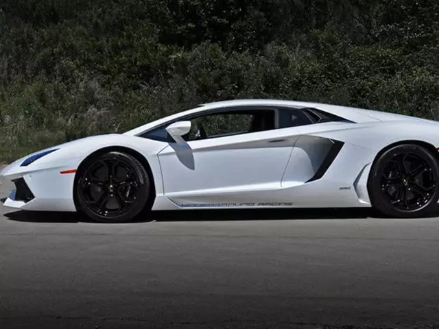 Must-See: 1,200hp Underground Racing Twin-Turbo Lambo Aventador 81612_2