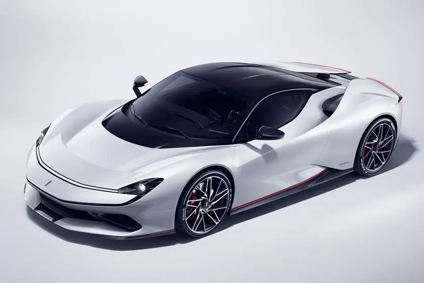 Pininfarina Battista se dirige vers Goodwood avec la légende de la F1 82029_1