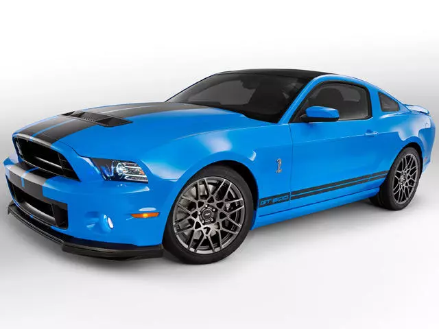 Faʻaalia: 2013 Ford Mustang Shelby GT500 ma 650HP 82225_2