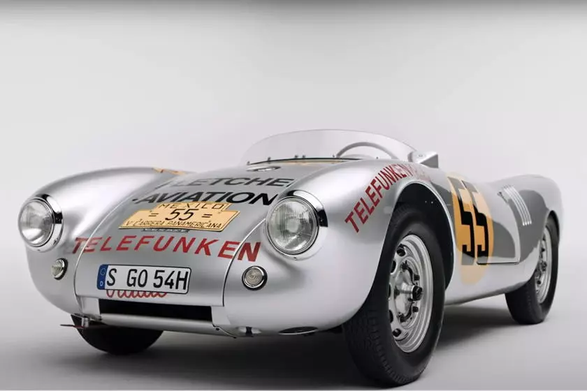 Ke ka lebaka lena Porsche 550 Spyder e leng Tšōmo 82253_1