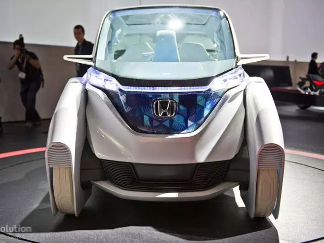 Tokyo 2011: Honda Micro Commuter Car Concept komt eraan 82303_1