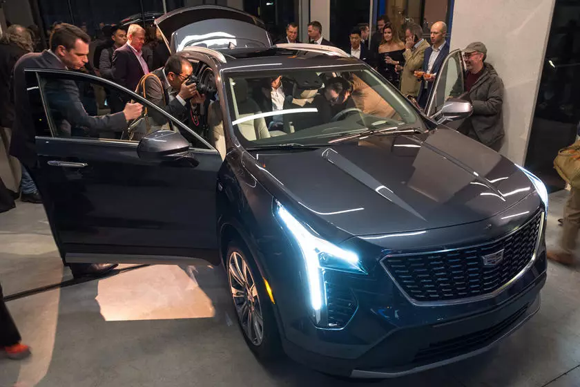 2020 Cadillac XT4 ပိုင်ရှင်များသည် ဤအင်္ဂါရပ်ကို မည်သည့်အခါမျှ အသုံးမပြုနိုင်ပါ။ 8241_5