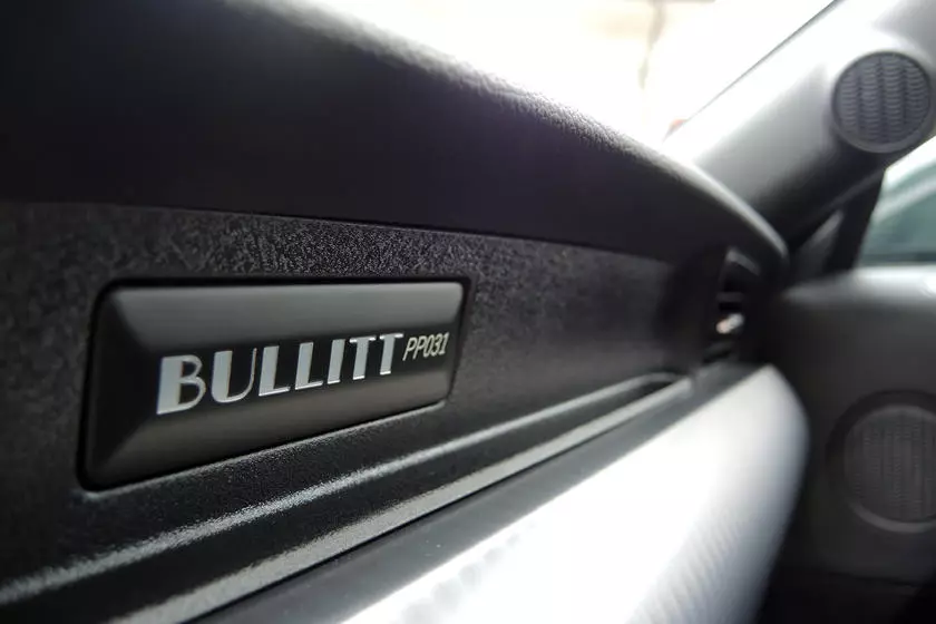 2019 -2020 فورد Mustang Bullitt Badge