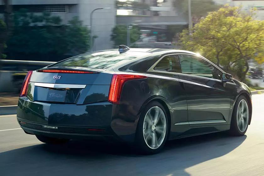 Dinhi Kung Ang Cadillac Mahimong Usa ka Seryoso nga Karibal sa Tesla 8256_4