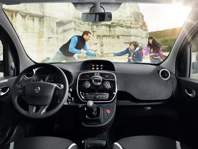 Renault випускає перероблений Kangoo 82705_2