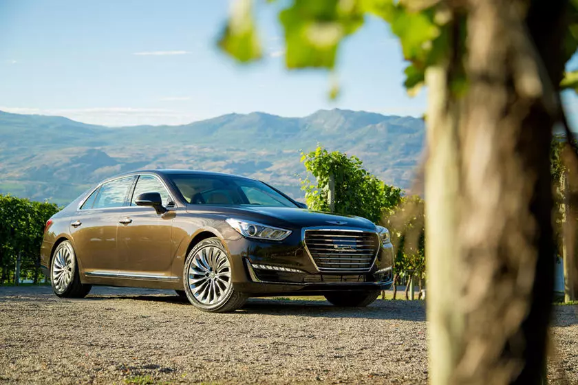 2020 оны Genesis G90 иймэрхүү харагдах болно 83103_6