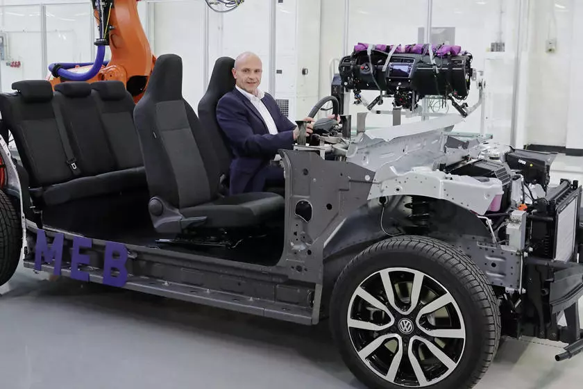 Volkswagen будуе масіўную фабрыку EV, каб раздушыць Tesla 83267_4