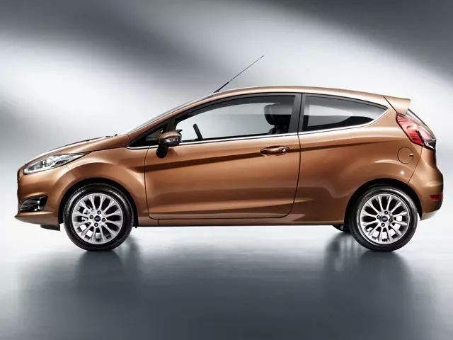 Ford паказвае абноўленую Fiesta ў Амстэрдаме 83344_2