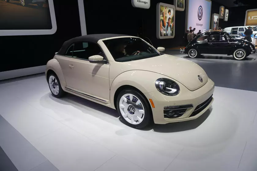 Volkswagen Beetle Final Edition belgisi bilan xayrlashdi 8360_1