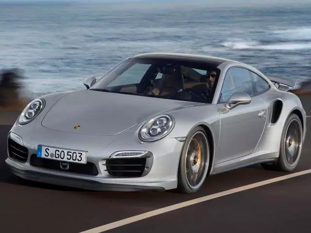 Porsche verroden New 911 Turbo 83615_1