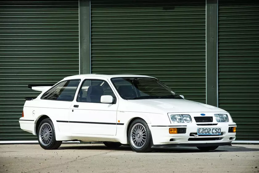 Iň oňat “Cosworth Powered Road” awtoulaglary 8362_1