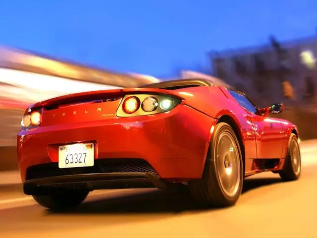Her er hvordan Tesla vil give dig en næste generation af roadster gratis 83745_1