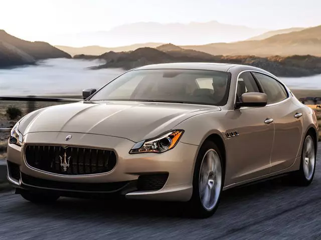 Eŭropaj Luksaj Sedanoj: Maserati Quattroporte 83886_1