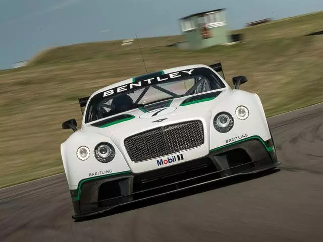 Bentley Continental GT3 کي ظاهر ڪري ٿو 83962_3