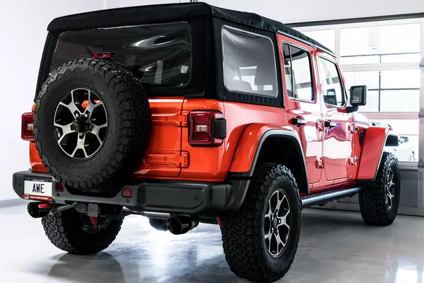 Exhaust Mpya ya Nje ya Barabara Hufanya Jeep Wrangler na Gladiator Kuwa Bora Zaidi 83996_1