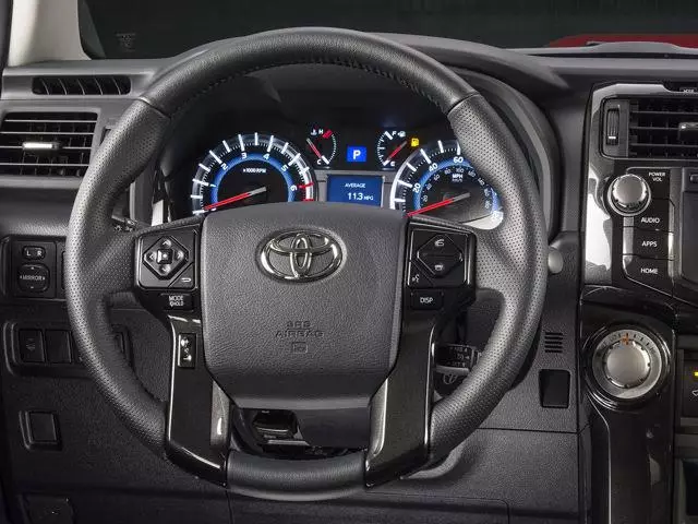 Toyota เปิดตัว 4Runner ปี 2014 84046_7