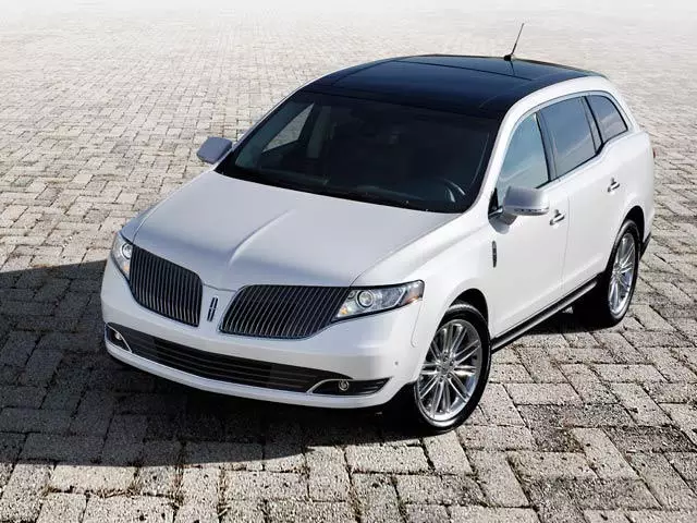 LA 2011: 2013 Lincoln MKT 84231_1