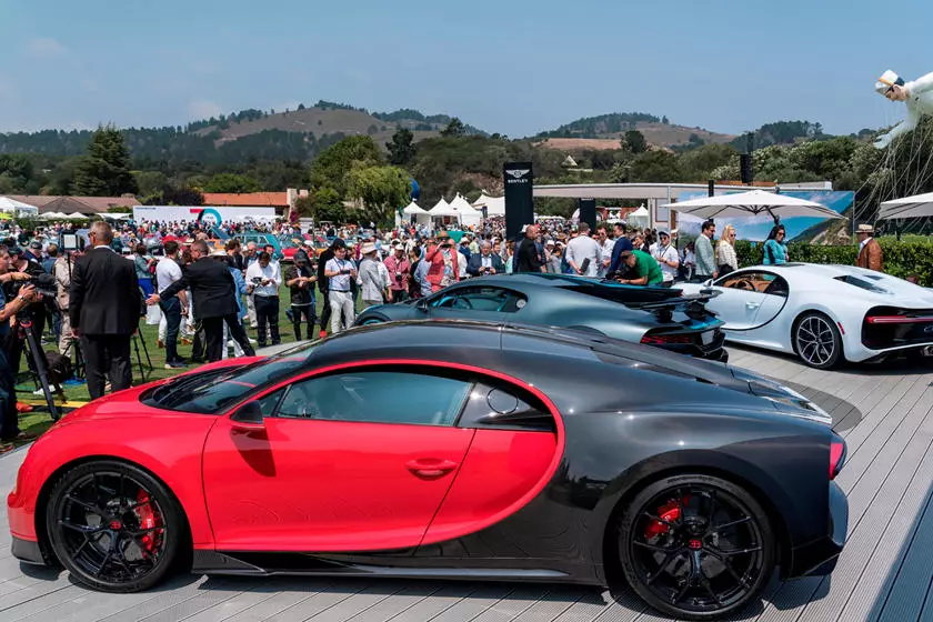 Bugatti Divo-ს ყველაზე დიდი კონკურენტი მის გვერდით ზის 84309_4